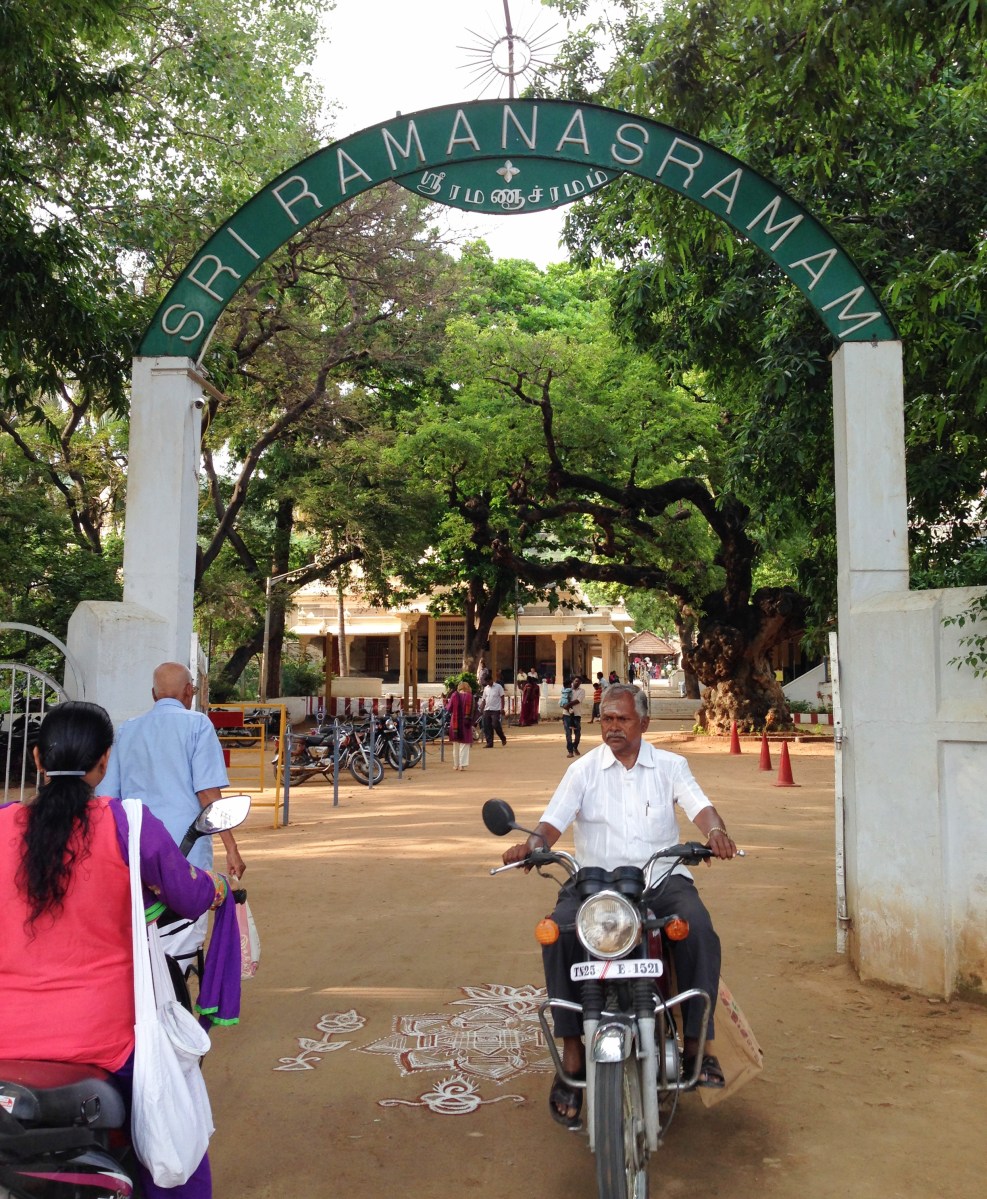 What is an ashram? Sri Ramanasramam and others – Rambulatory